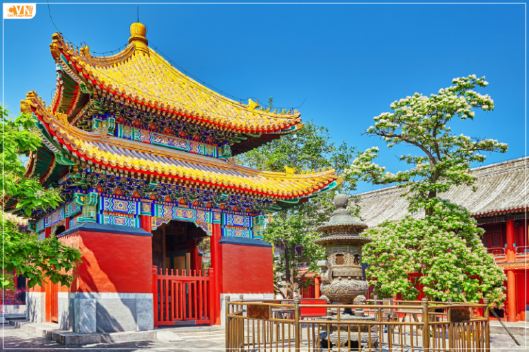 Lama Temple–Feel the Essence of Spirituality in Beijing